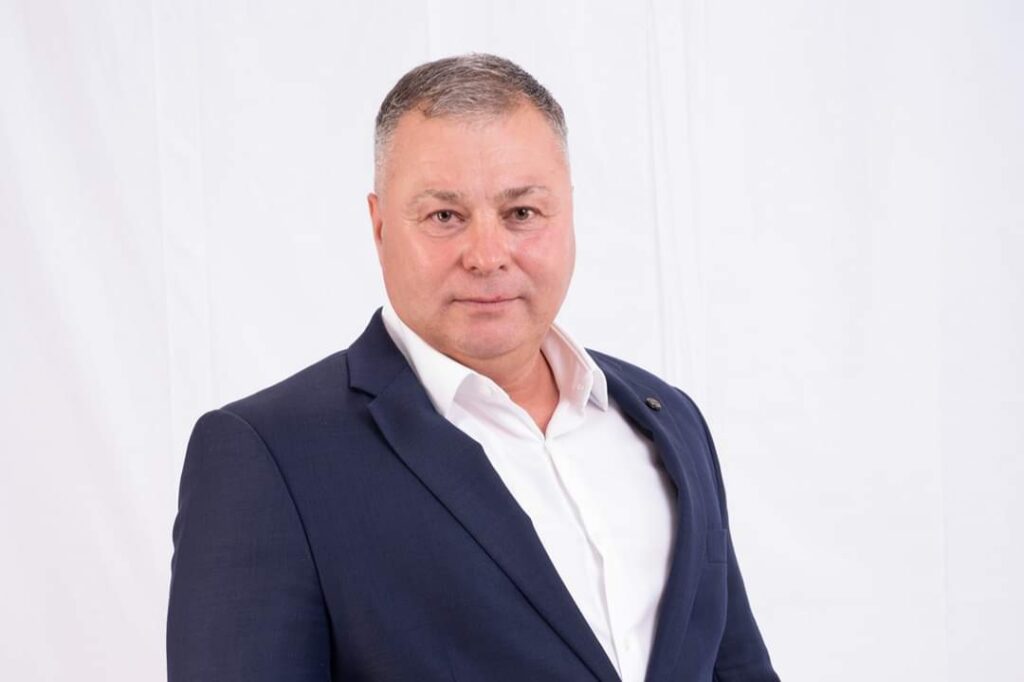 Un primar din Ilfov refuză să elibereze documente până nu i se votează ...