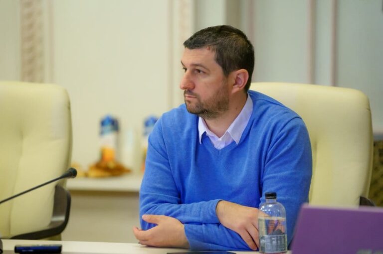 Marius Lulea(AUR): PSD una spune alta face. A crescut salariile la ...